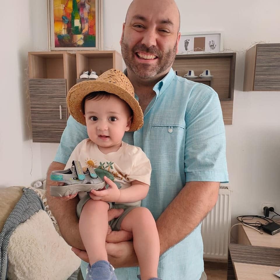 Neil Sisson – Medium