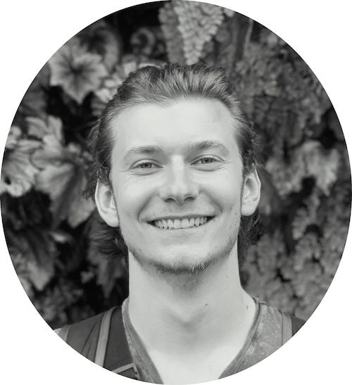 Alex Peirson – Medium