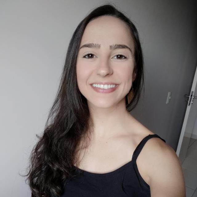 Ana Lima – Medium