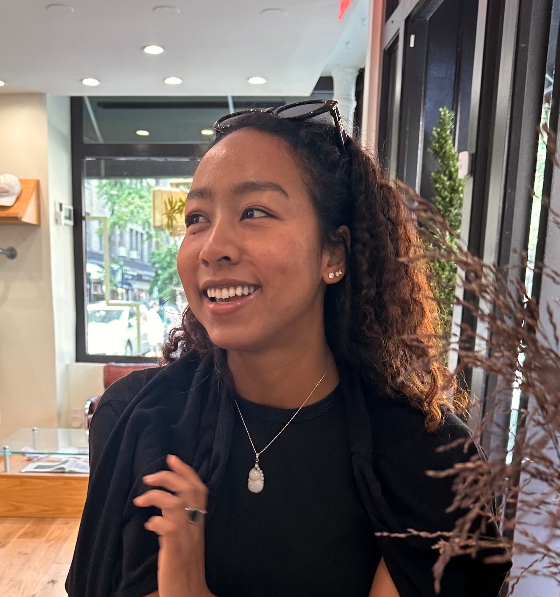 Lia Maria Neal – Medium