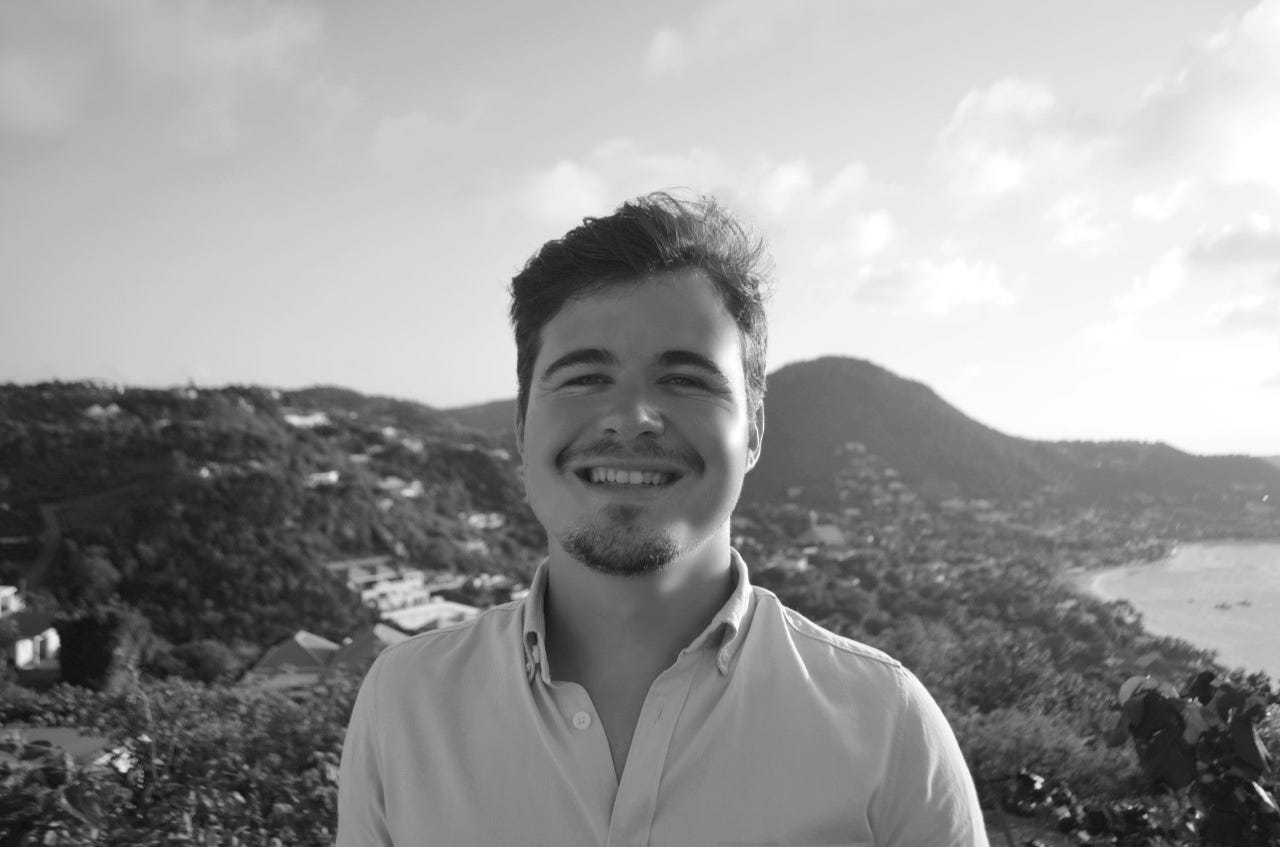 Tanguy Entringer – Medium