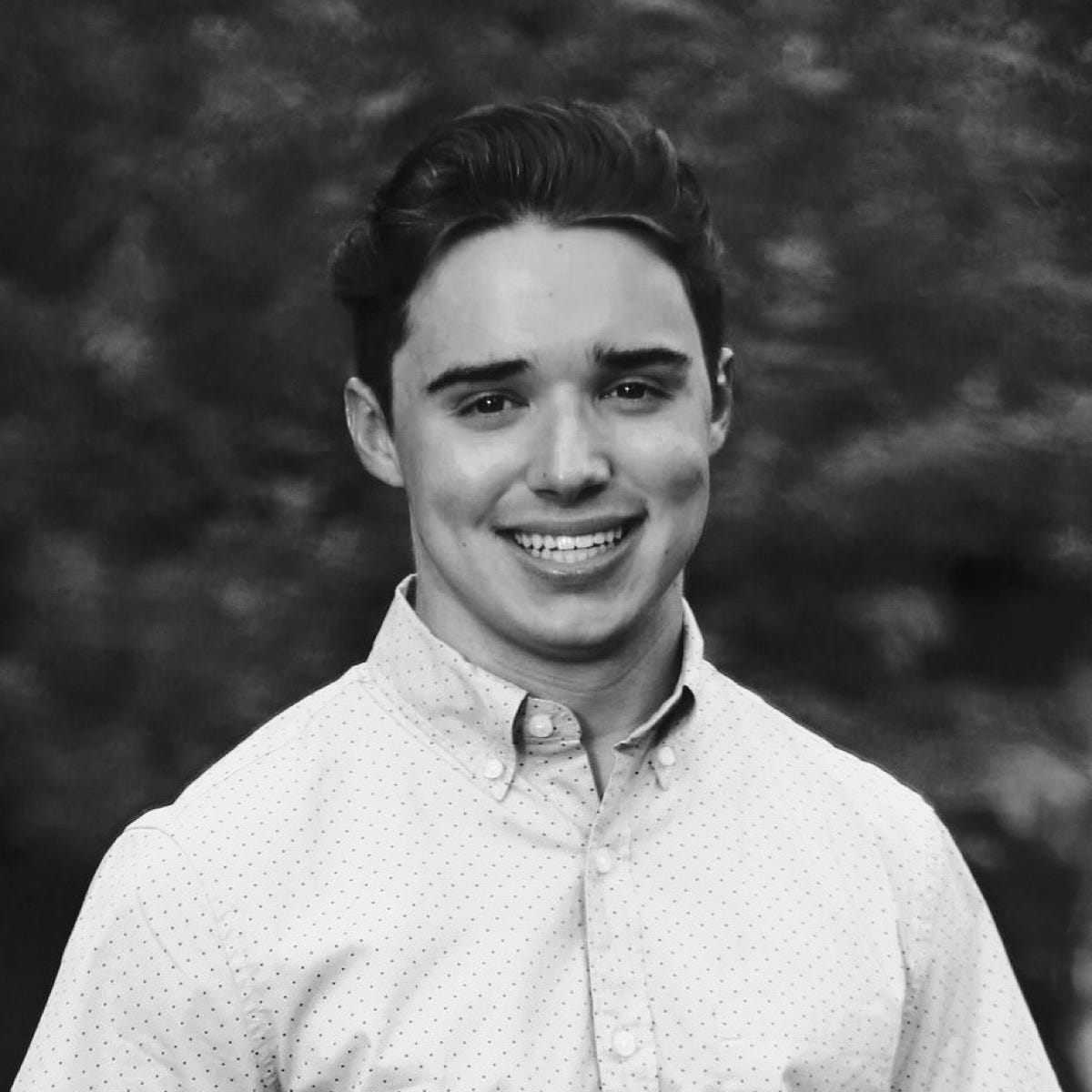 Cade Ross – Medium