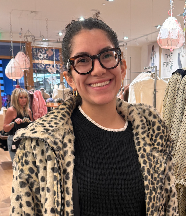 Mayte Nieves – Medium