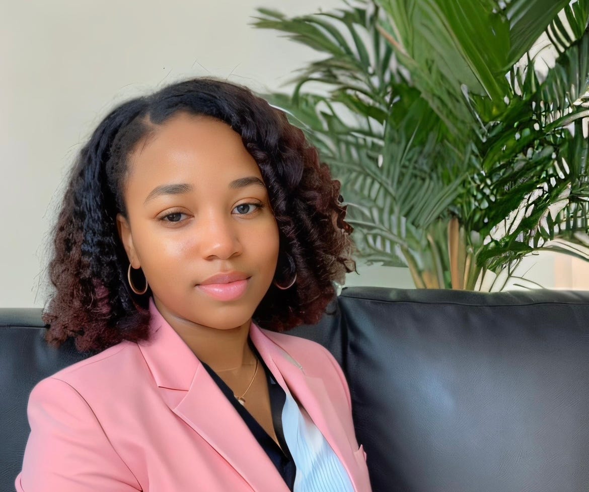 Nafisat Ibrahim – Medium