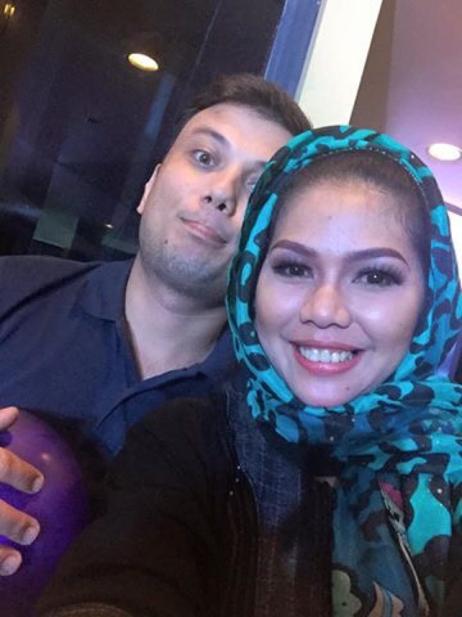 Jona Arana – Medium