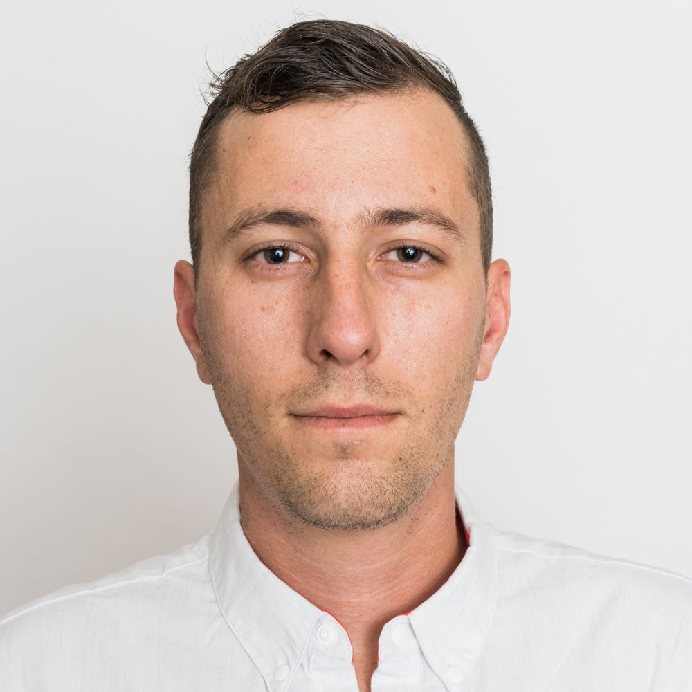 Jason Henry – Medium