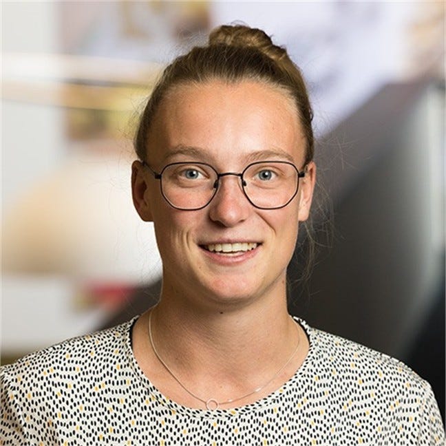 Lisa van der Goes – Medium