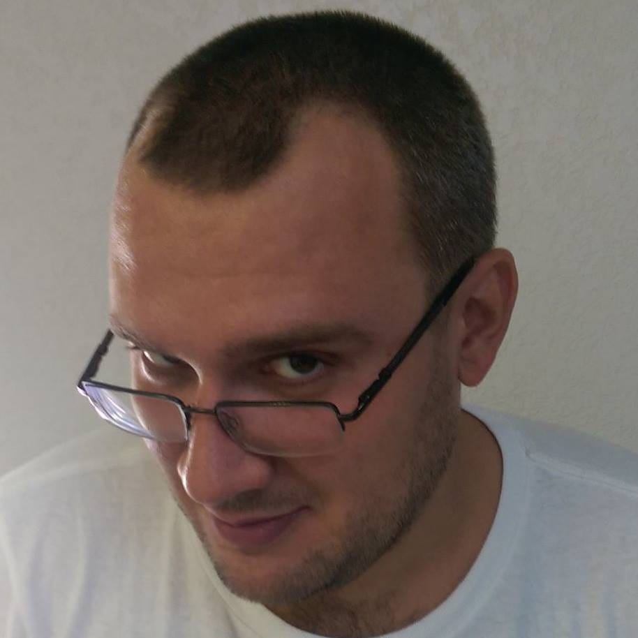 Dmytro Nikolayev – Medium