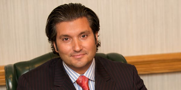 Norman Yatooma – Medium