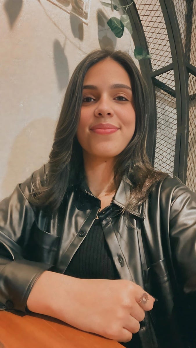 Aya Ellaboudy – Medium