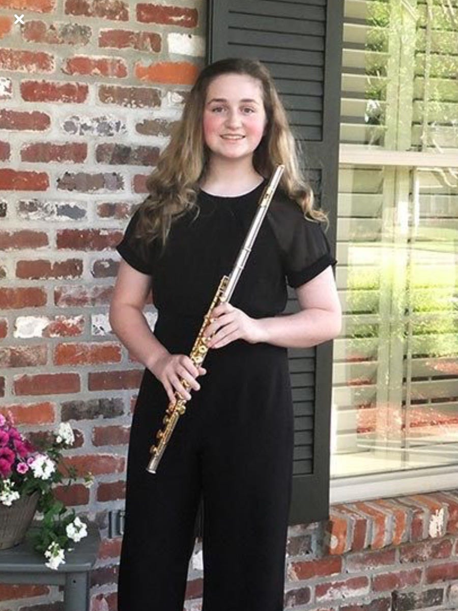 Paige Hoffman – Medium