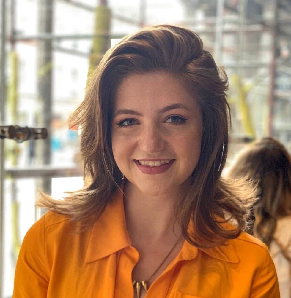 Alicia Miller – Medium