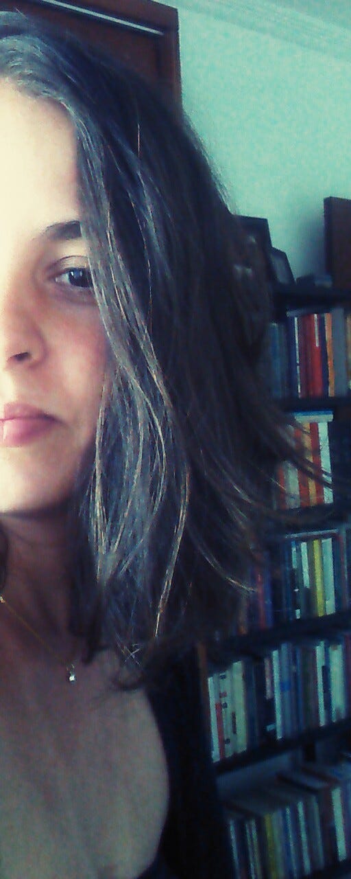 Lívia Rangel – Medium
