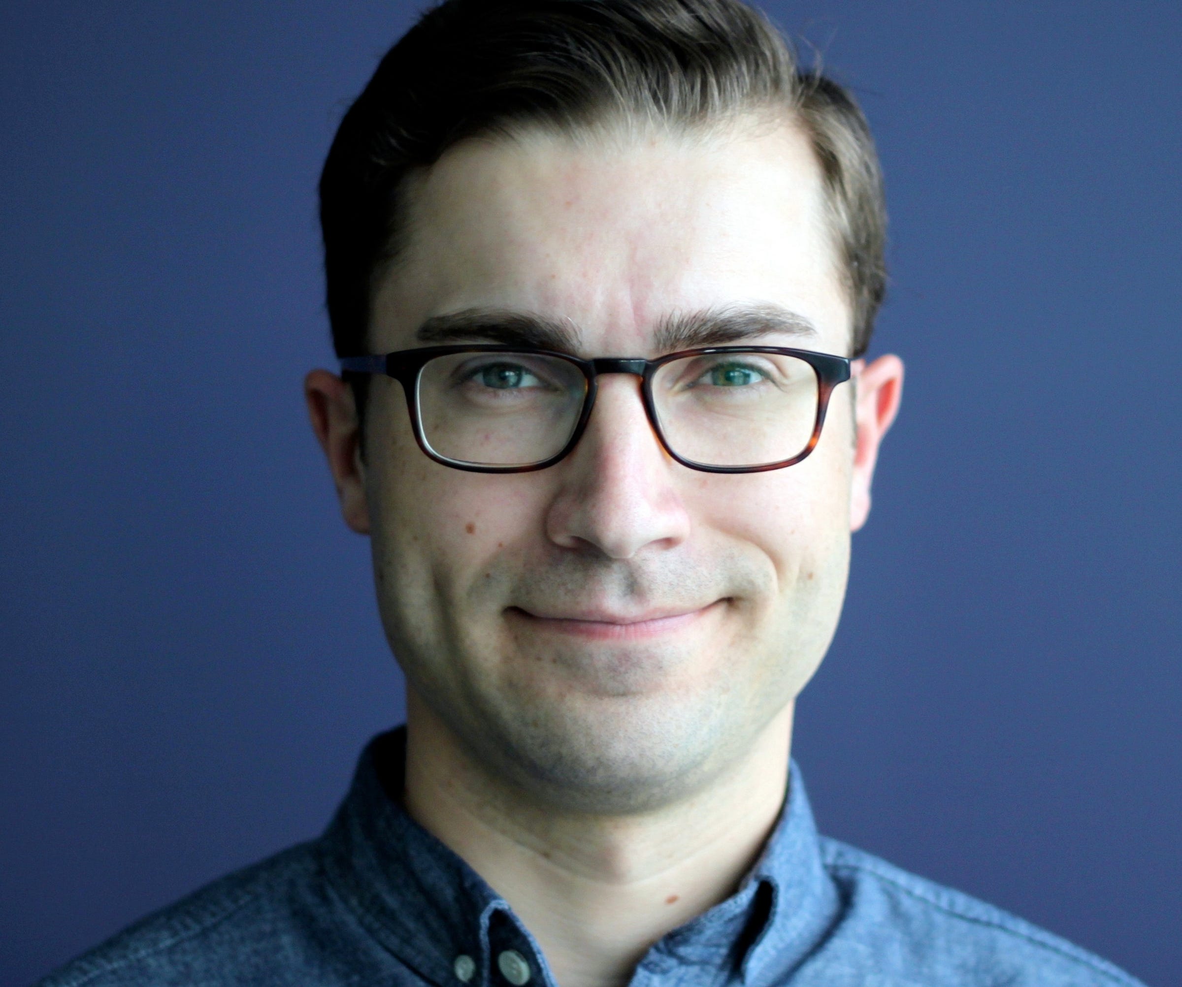 Adam La France – Medium