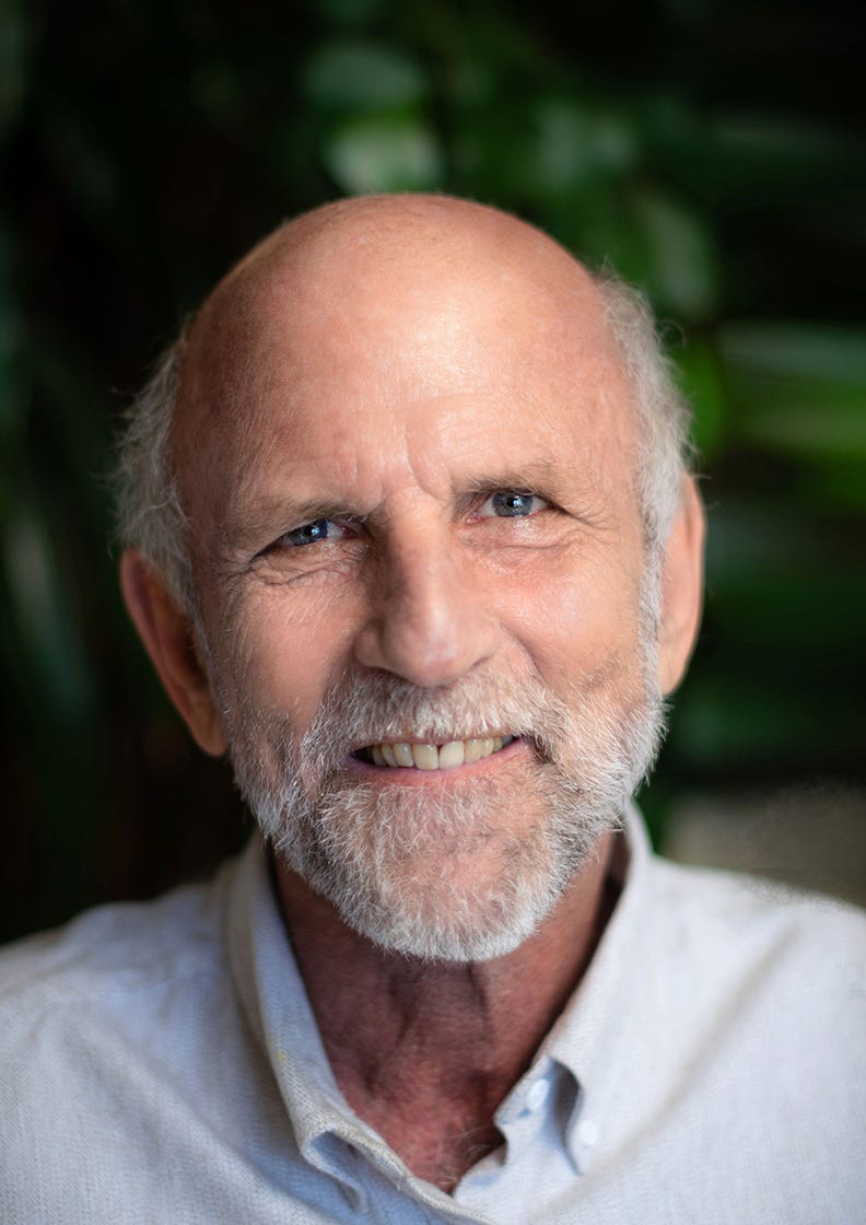 Robert J Strock – Medium