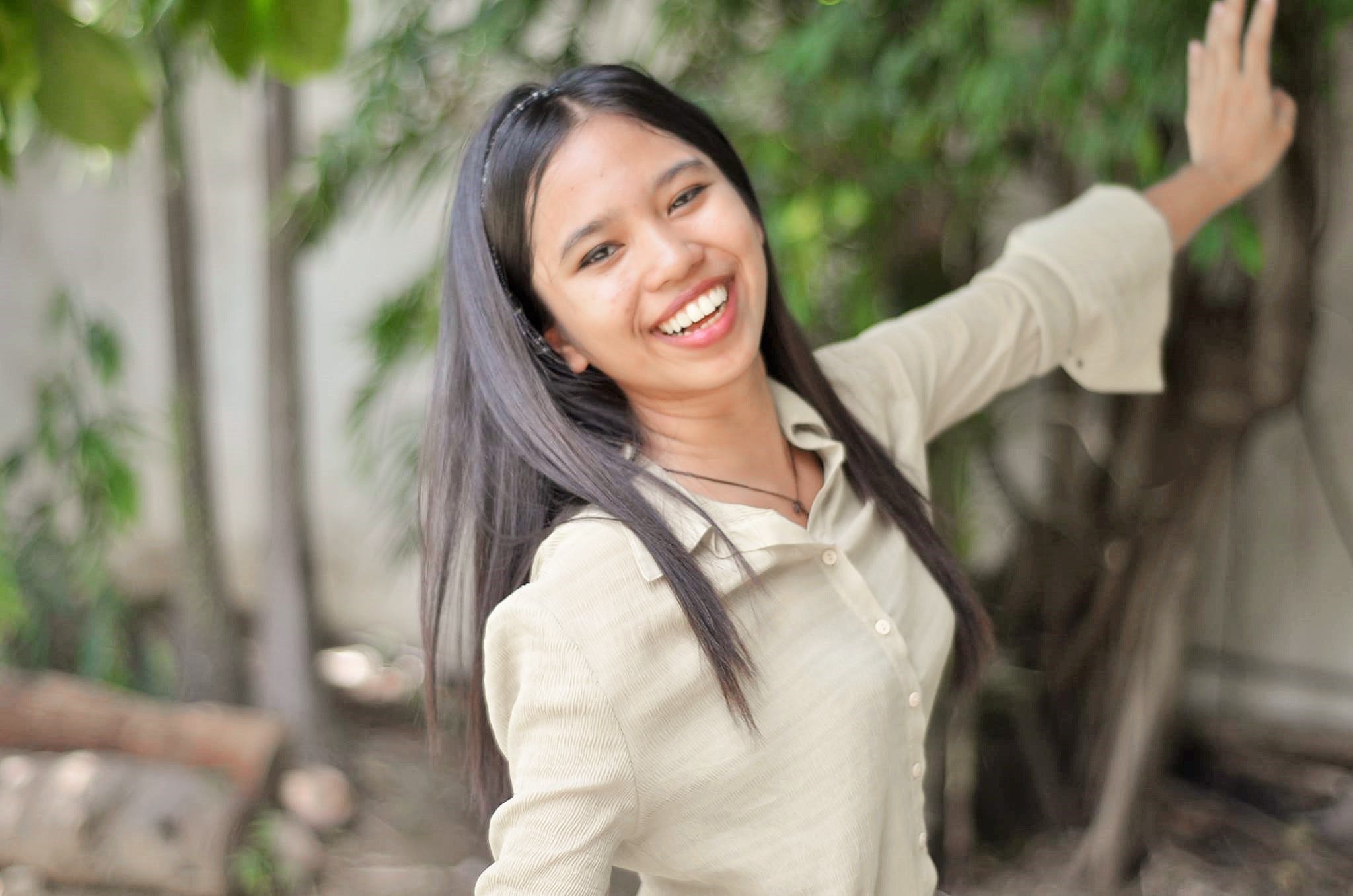 April Martel – Medium