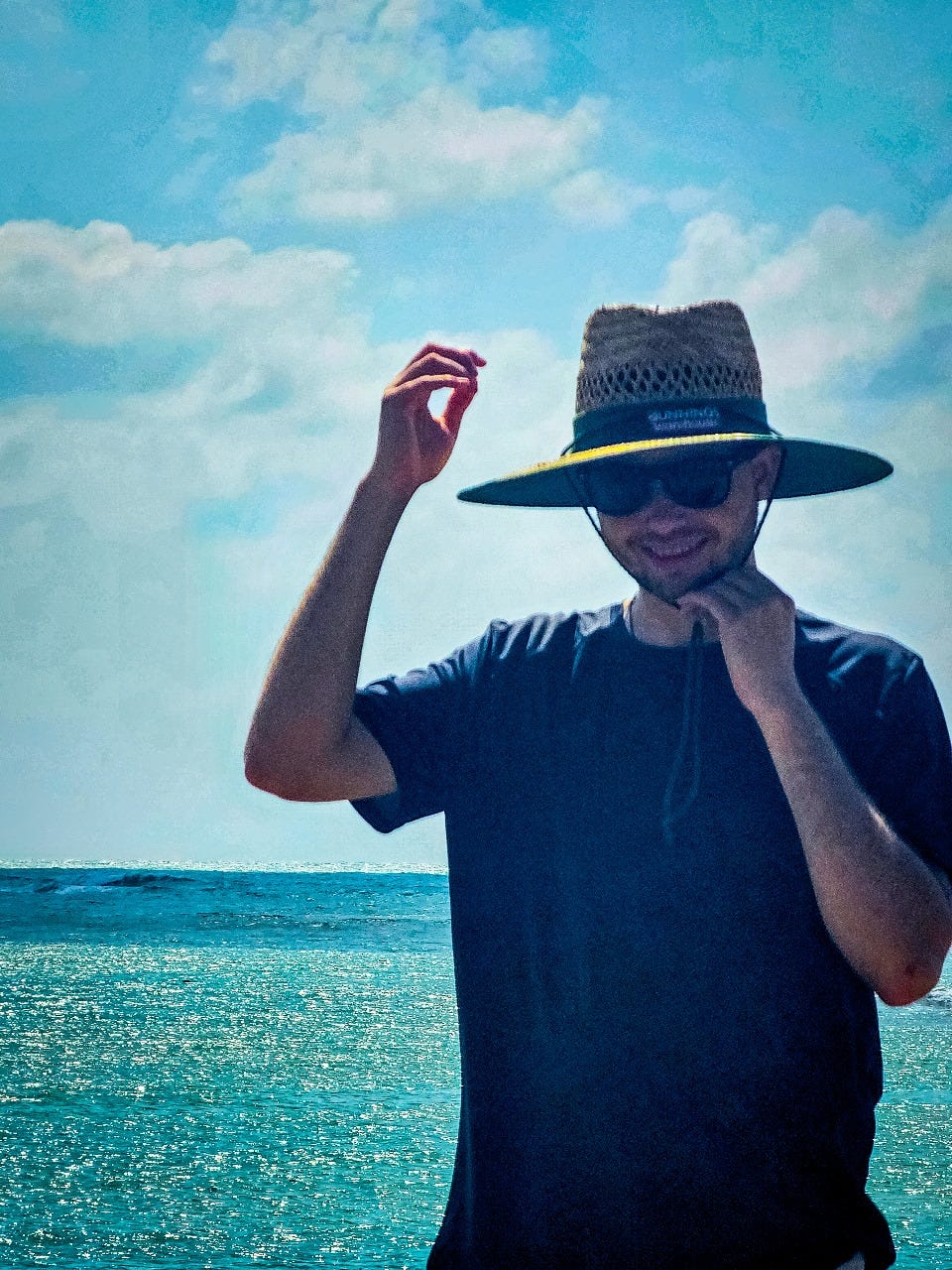 Luccas Silva – Medium