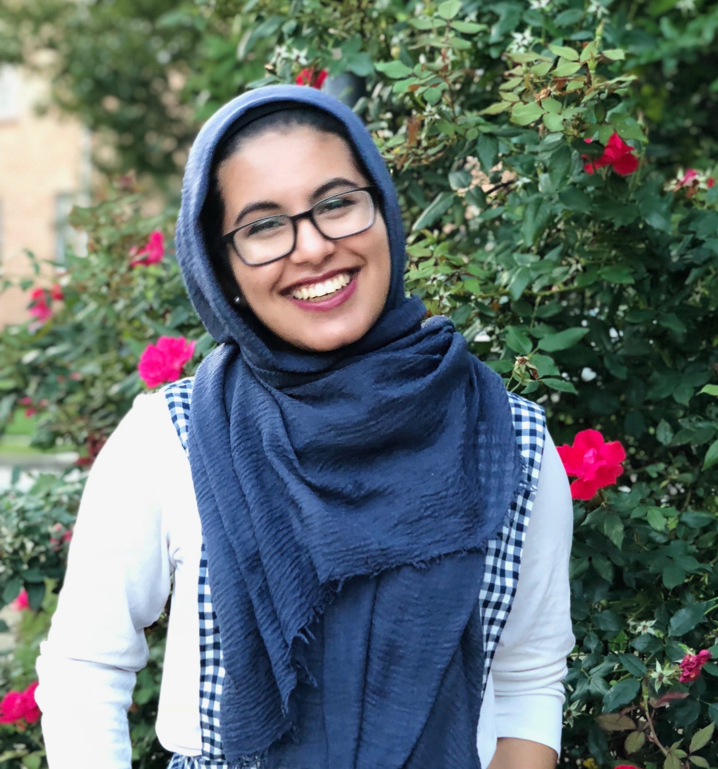 Sanaa Kahloon – Medium