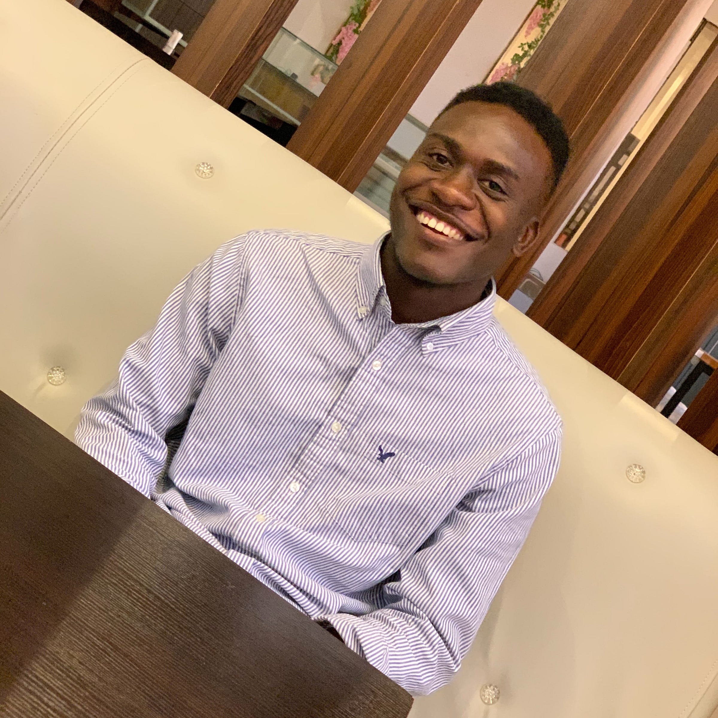 Seun Olafisoye – Medium