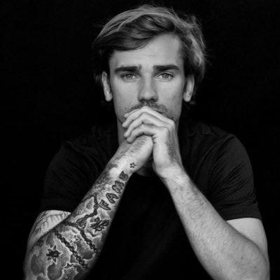 Morgan Smyth – Medium