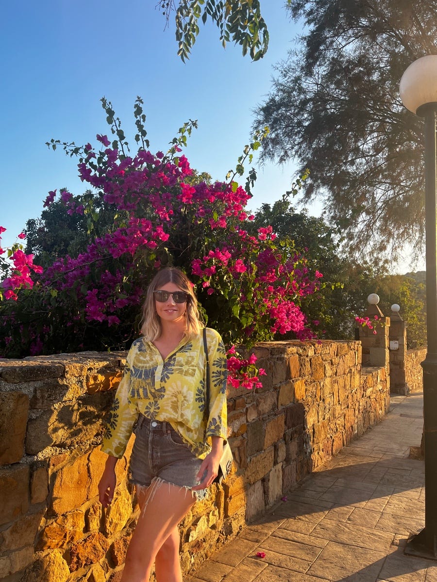 Ekin Eylen Durmus – Medium