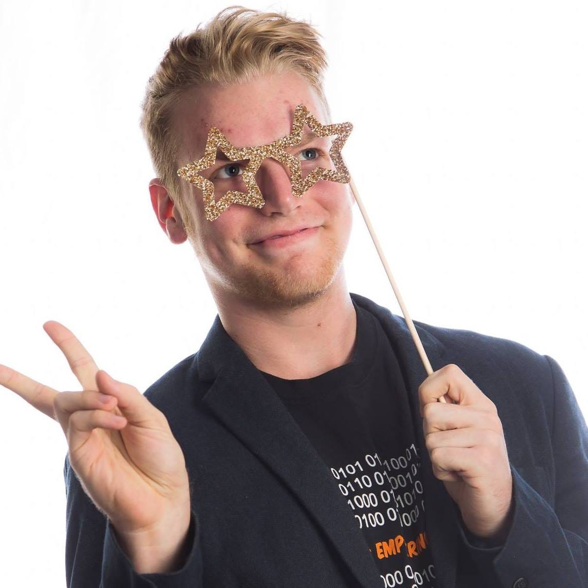 Kyle Wilson – Medium