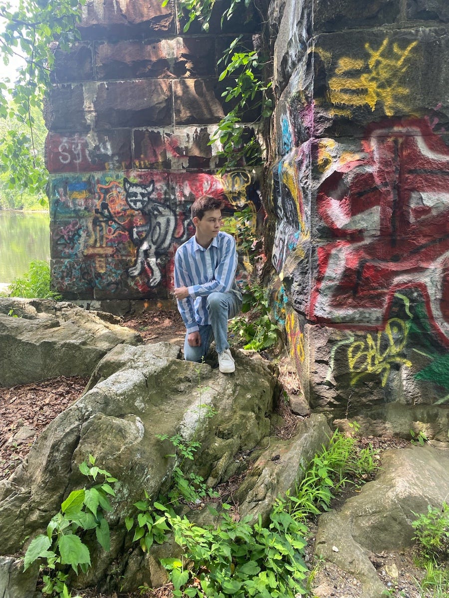 Noah Brandon – Medium