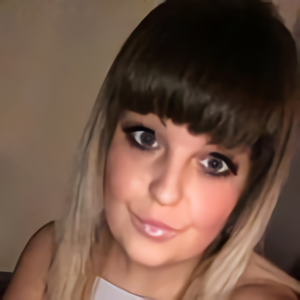 Emma Logan – Medium