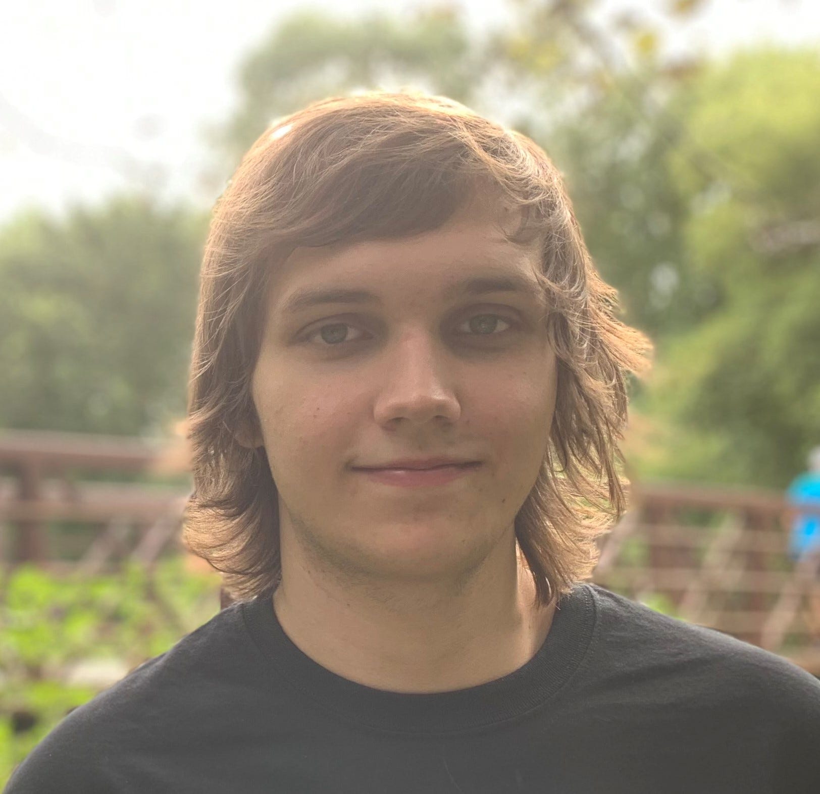 Alex Richards – Medium