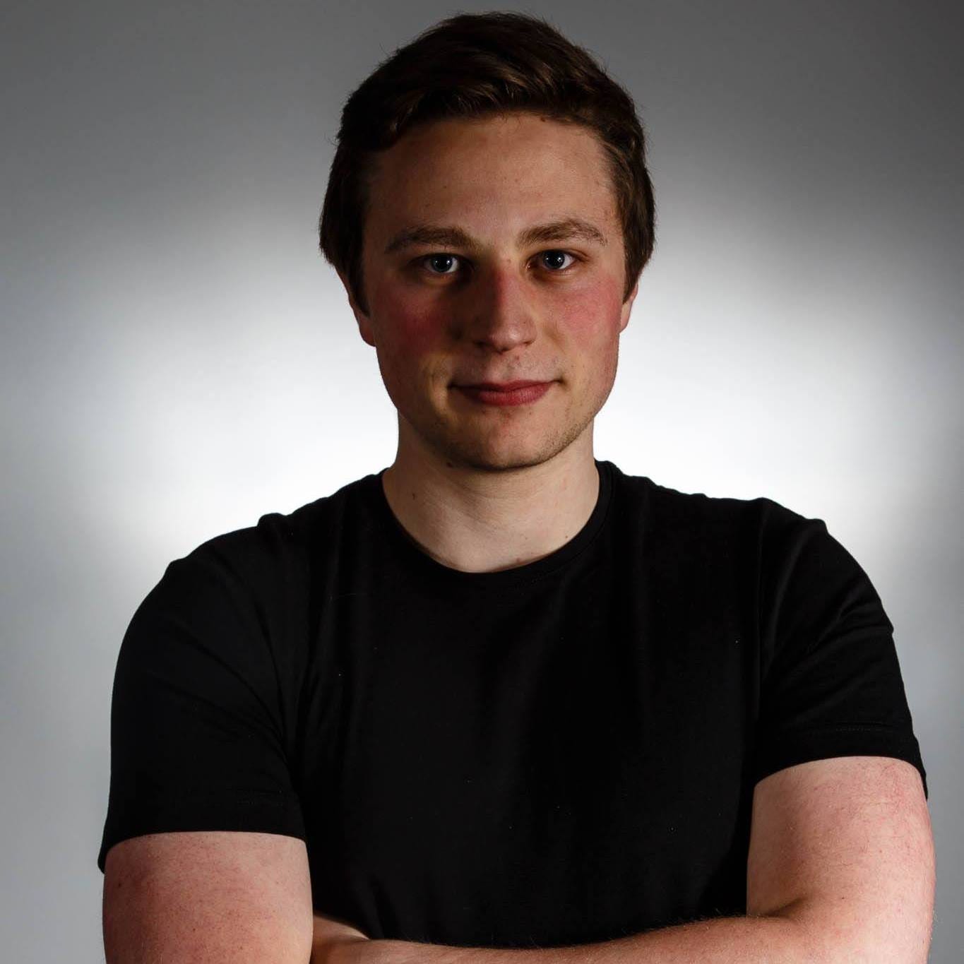 Axel Lemmens – Medium