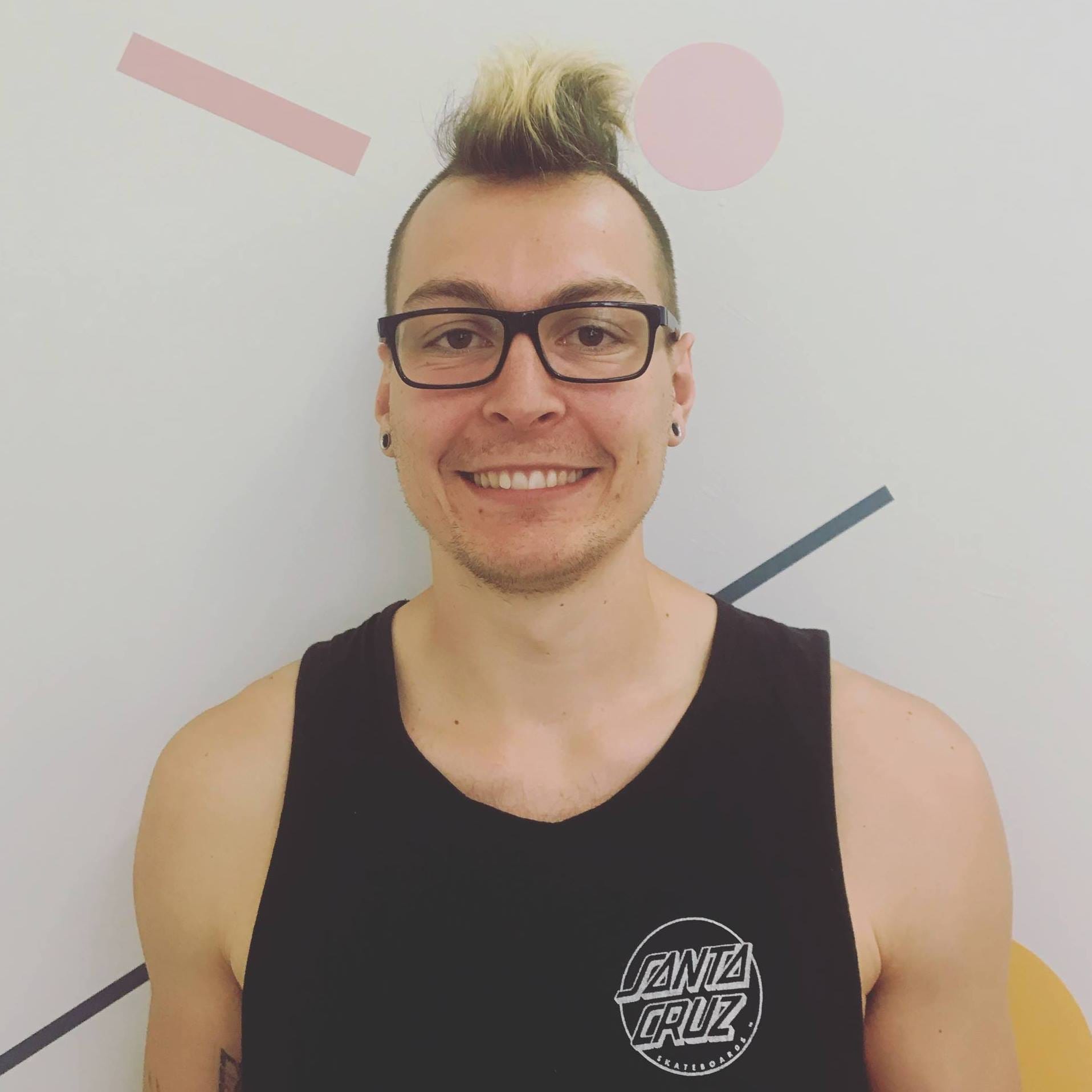 Alex Price – Medium