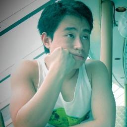 Jason Tee – Medium