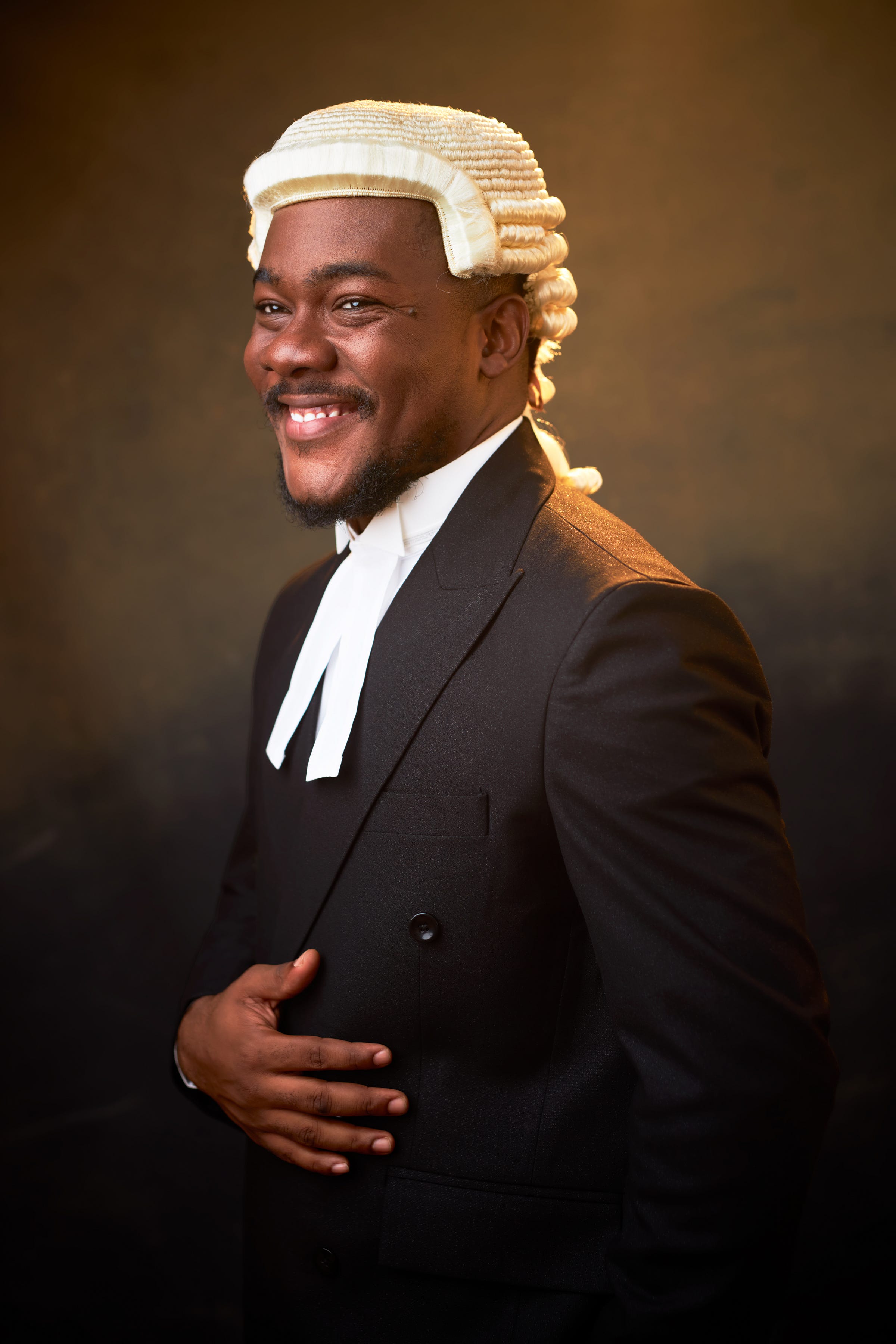 Uzoigwe Chukwukamuma Samuel – Medium