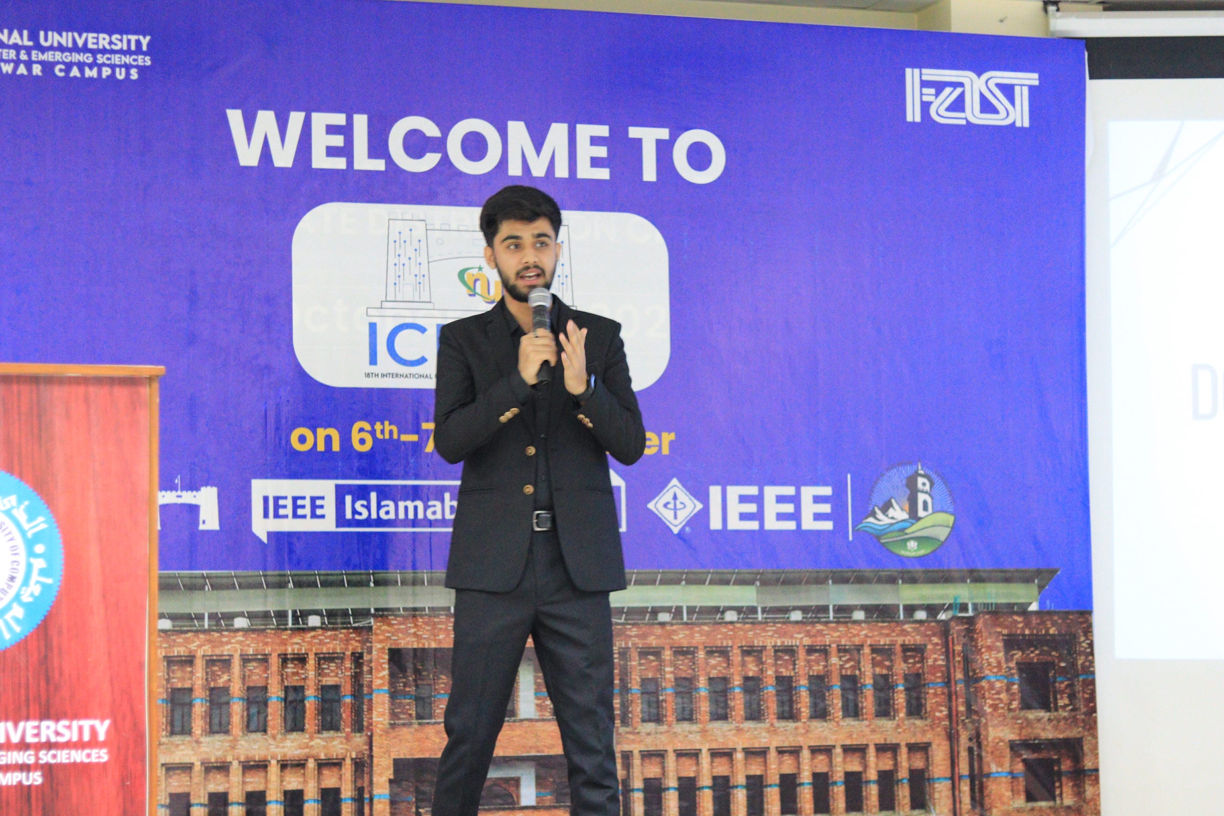 Rohail Iqbal – Medium