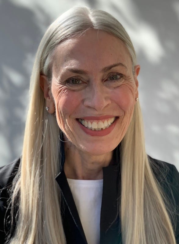 Moira Clarke – Medium