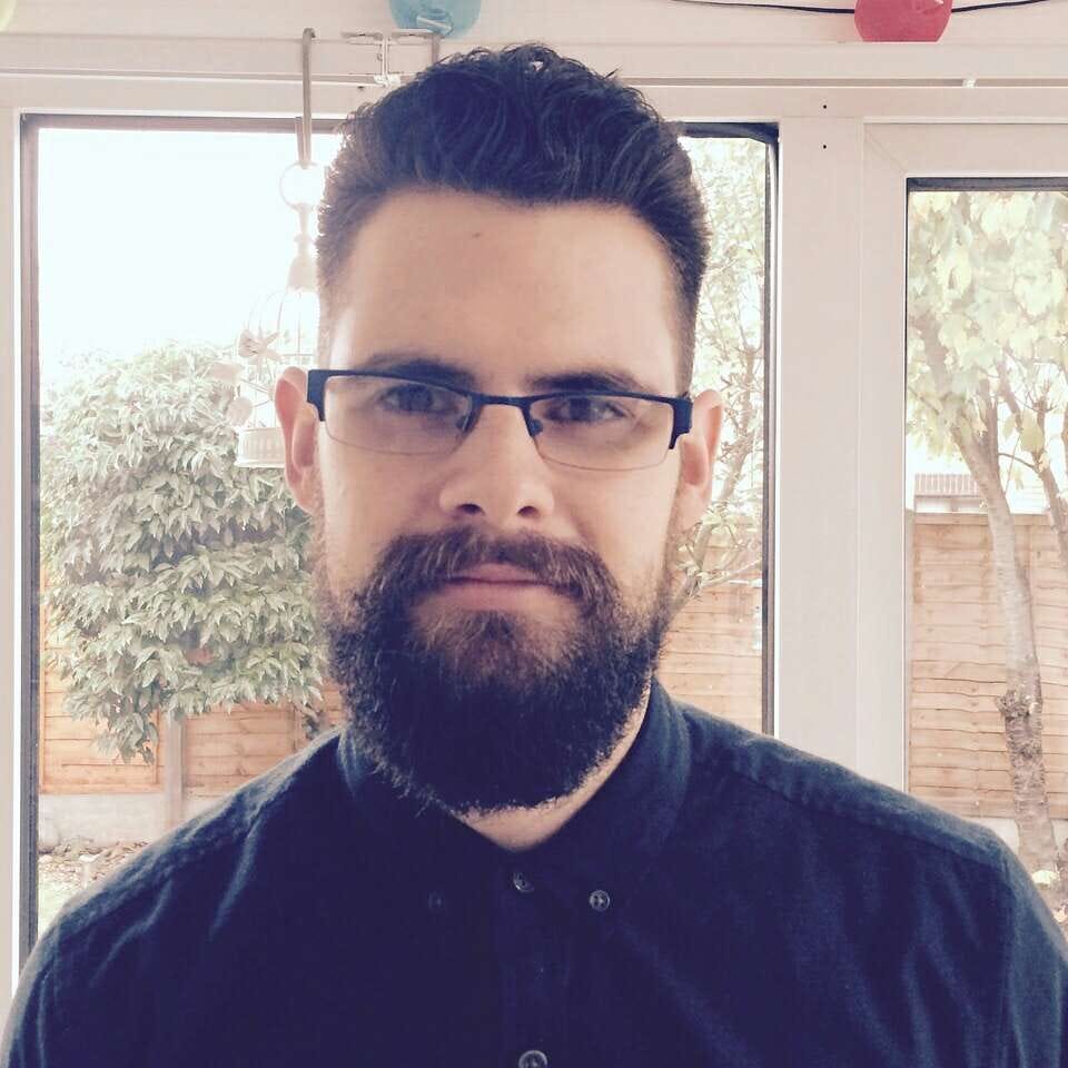Daniel J Mannering – Medium