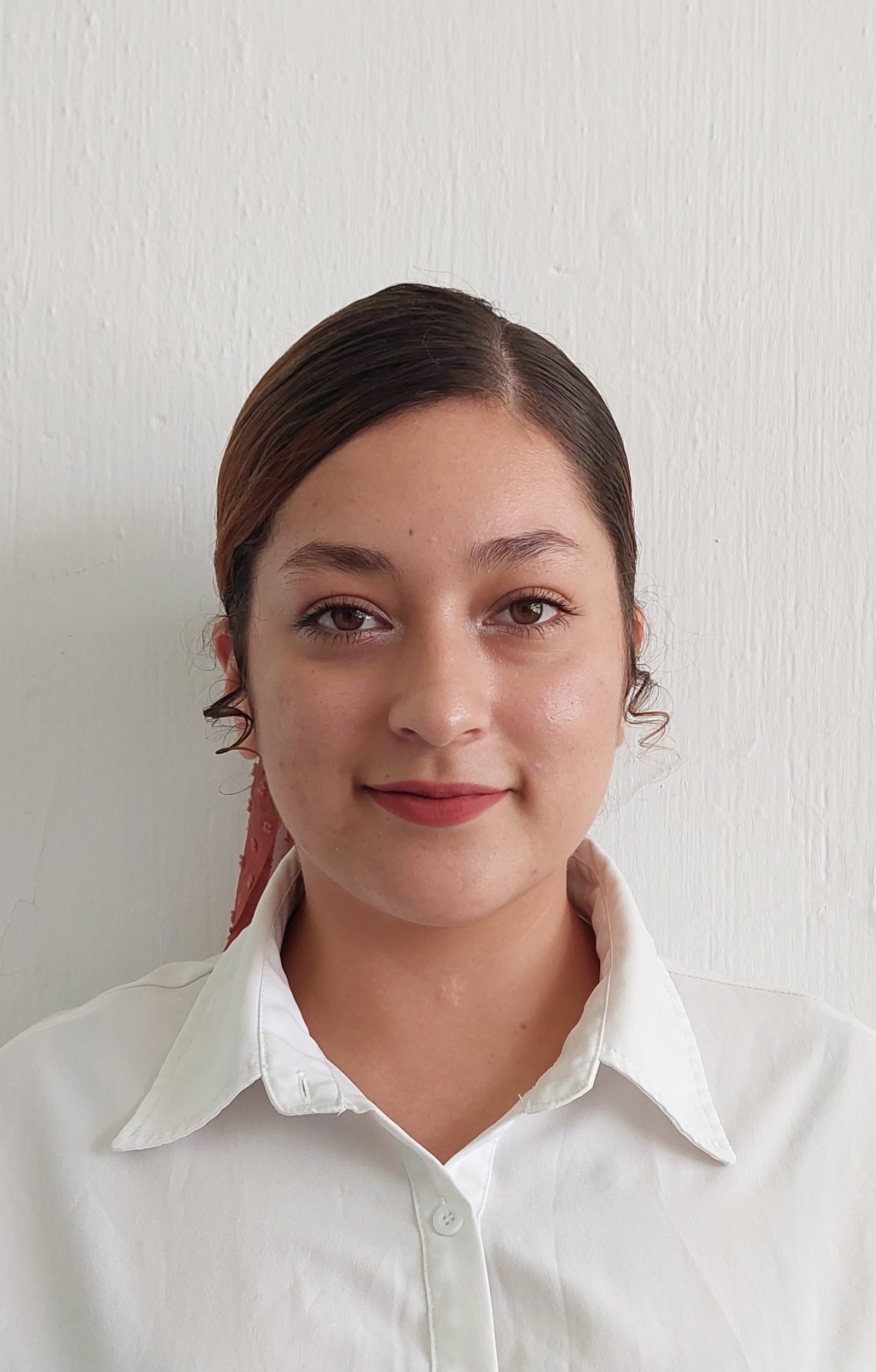 INGRID BARRIENTOS – Medium