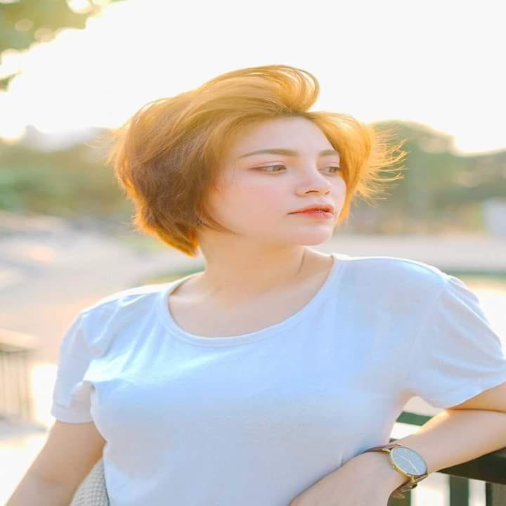 Johanne Brunet – Medium