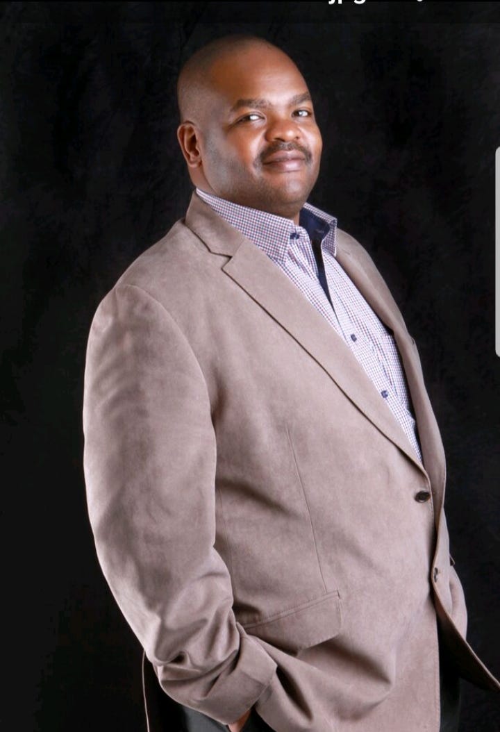 Leonard Mudachi – Medium
