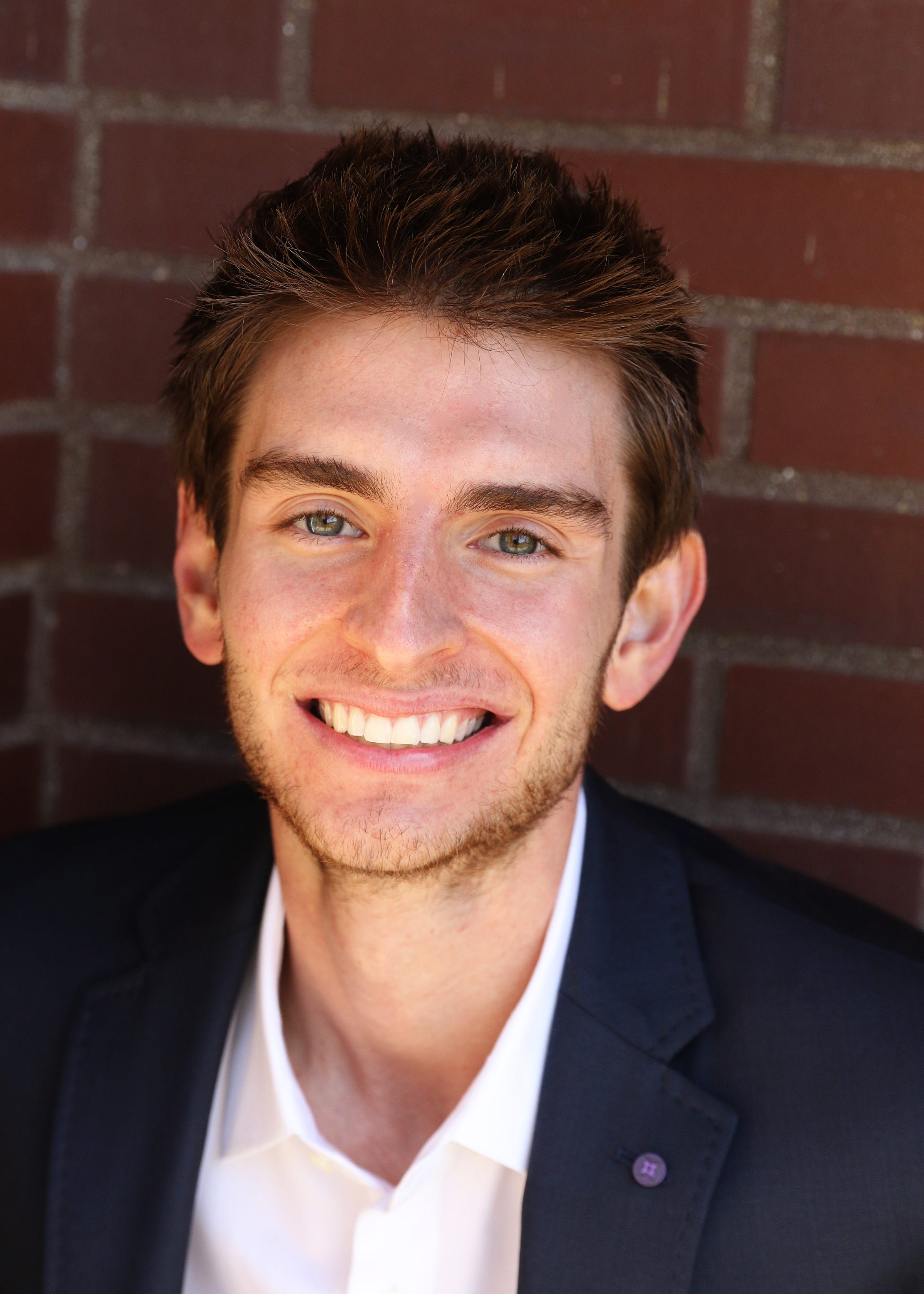 Andrew Wells – Medium