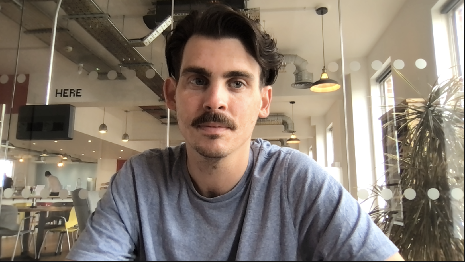 Liam Thomas – Medium