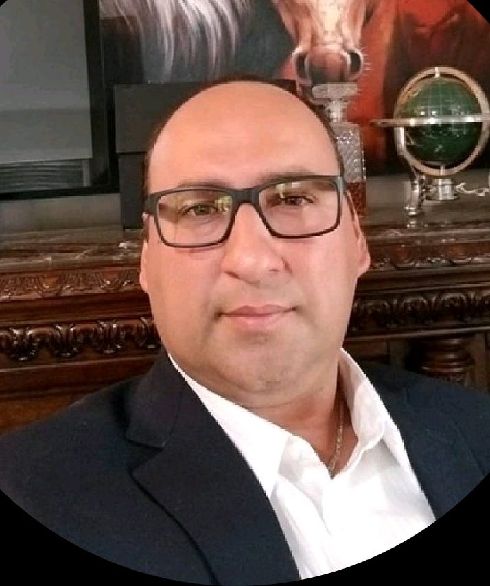 Joe Acosta – Medium