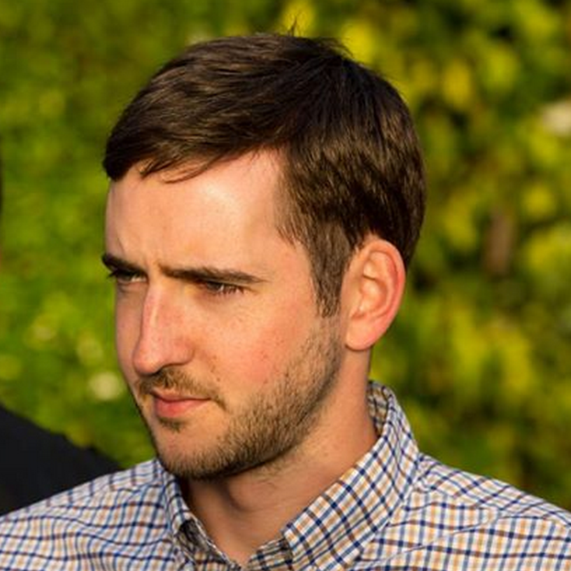 Michael Murray – Medium