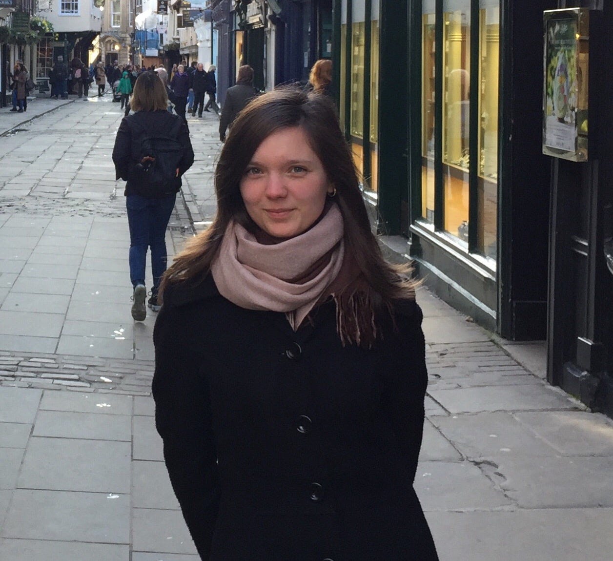 Cristina Tudoran – Medium