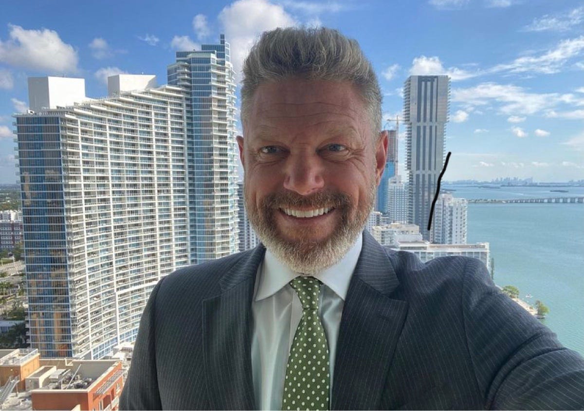 Johnny Williams – Medium