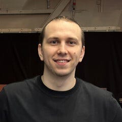 Dmitriy Bely – Medium