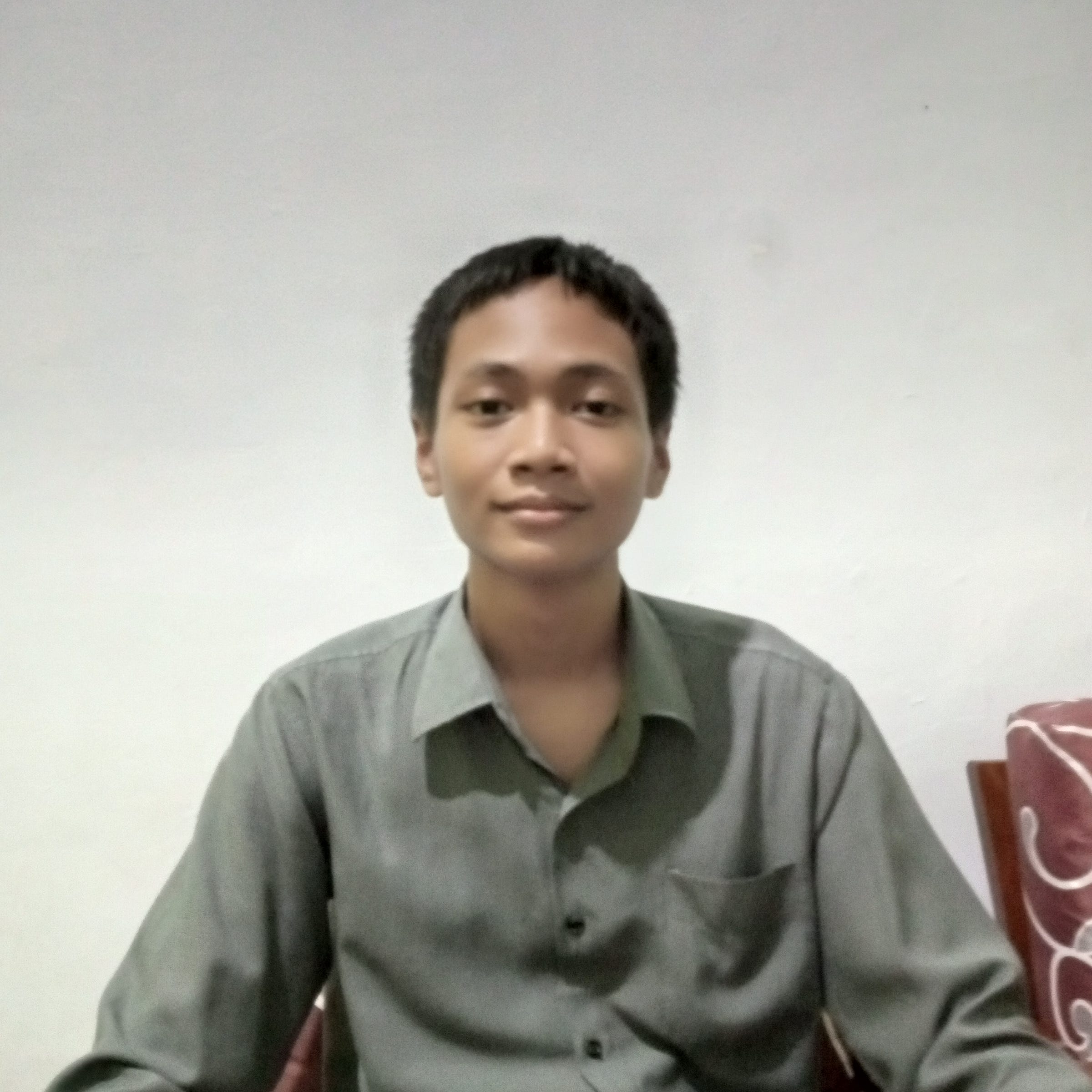 Emilio Kevin – Medium