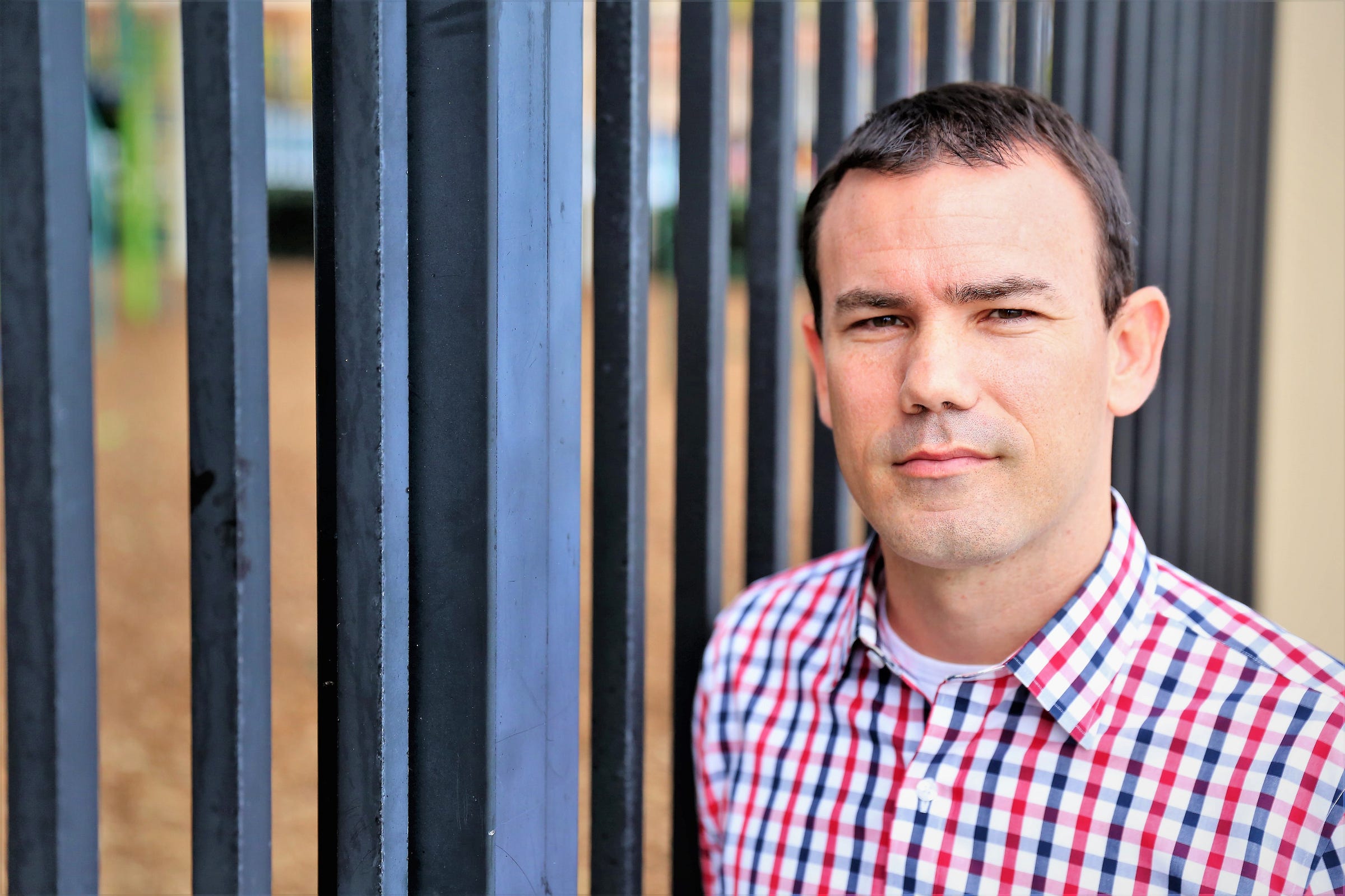 Tim Holland – Medium