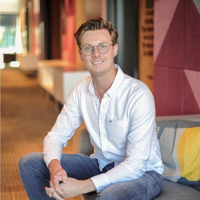 Bas van Bennekom – Medium