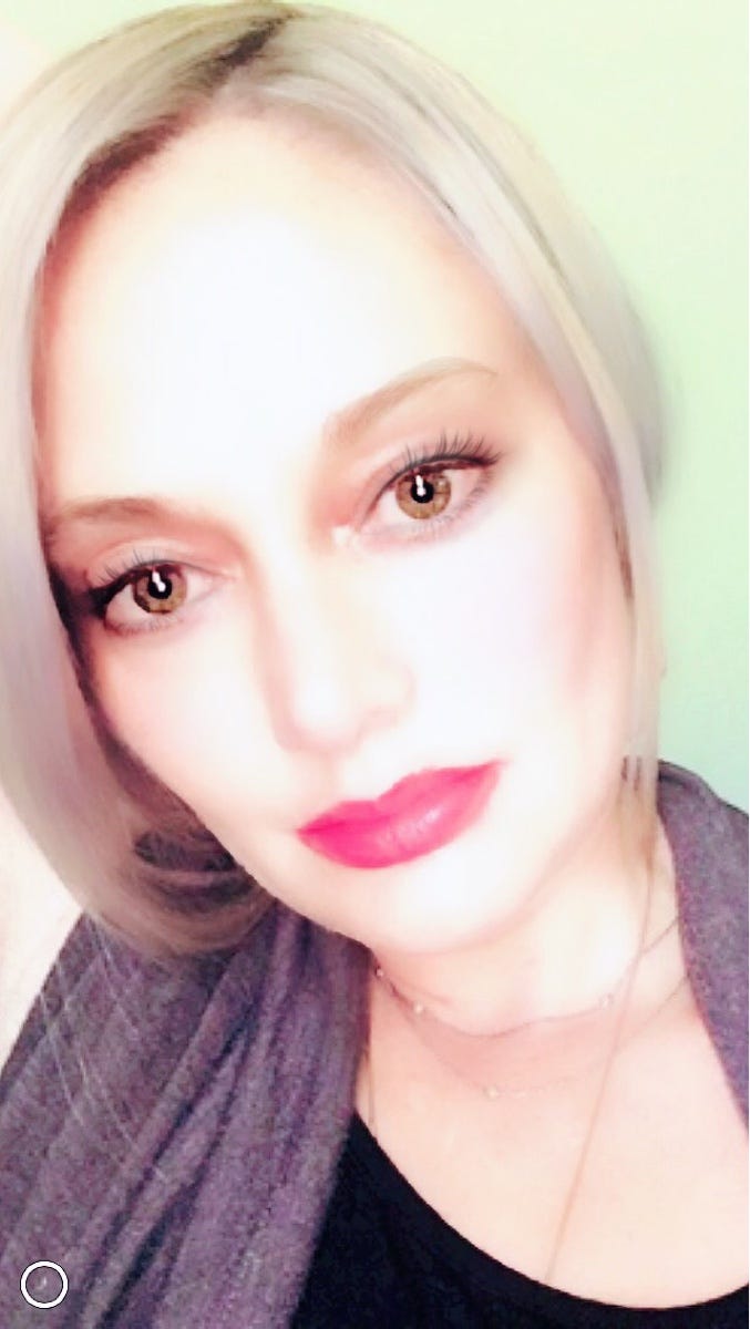 Lisa Crooks – Medium